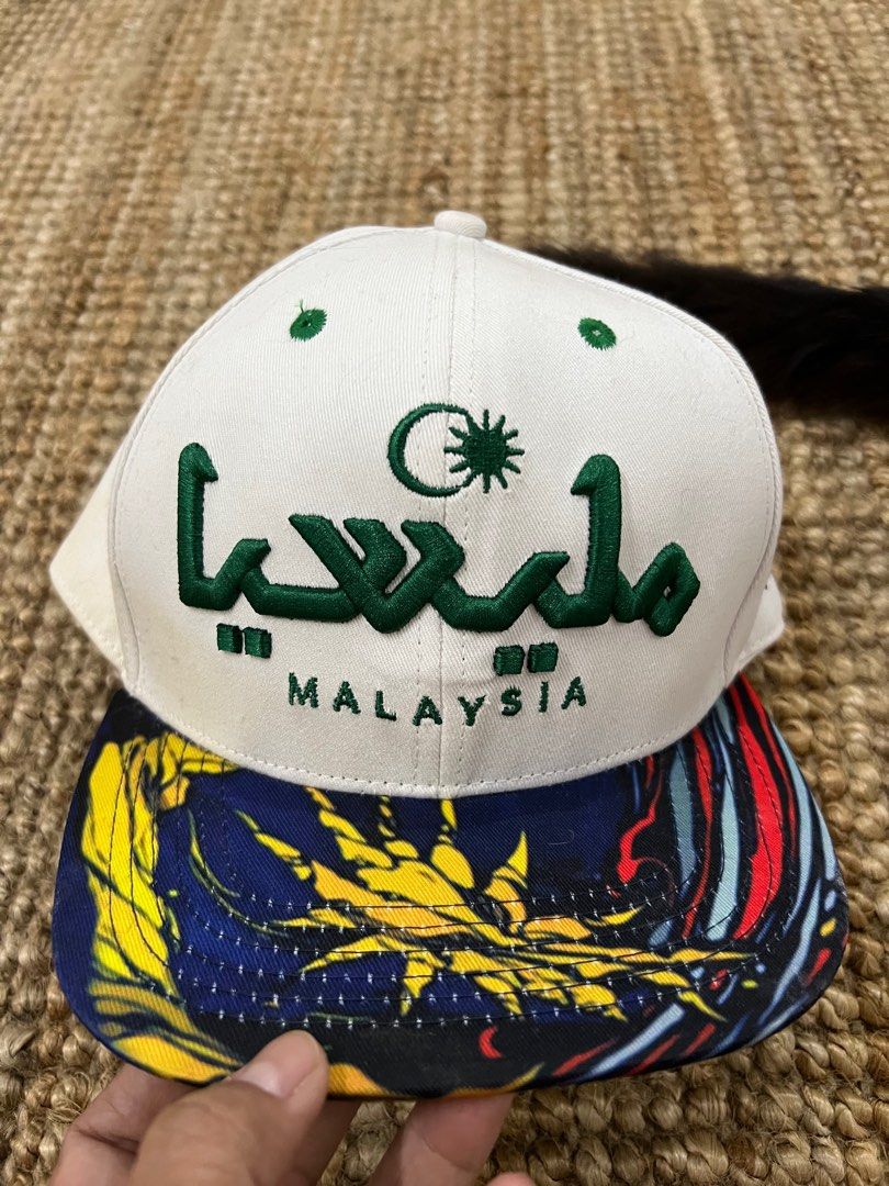 Topi Malaysia tulisan jawi, Men's Fashion, Watches & Accessories, Cap ...