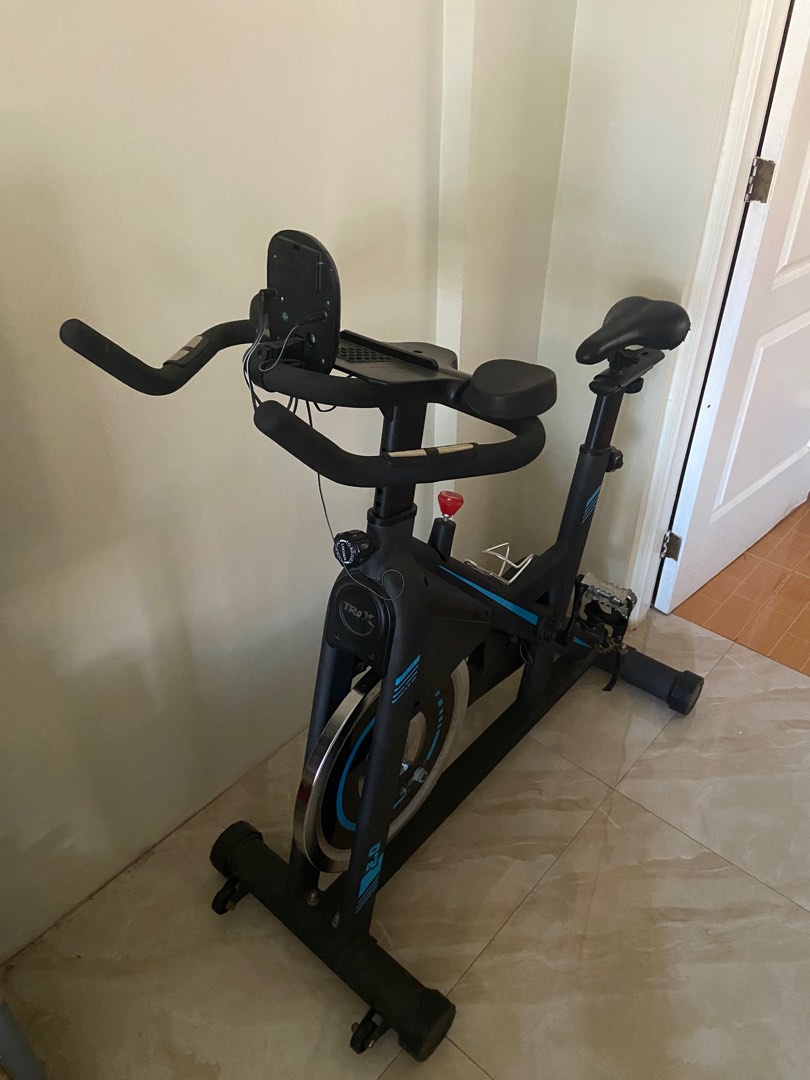Trax Cadence 2.0 Spinning Bike, Sports Equipment, Exercise & Fitness ...