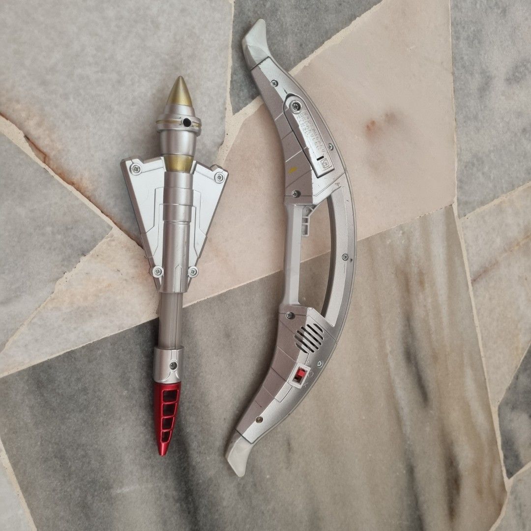 Ultraman Zero Slugger and Gaia Explender Lot, Hobbies & Toys, Toys ...