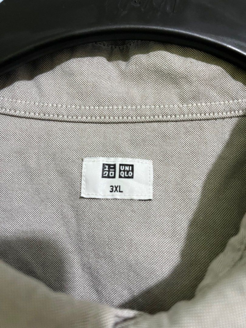 Uniqlo, Men's Fashion, Tops & Sets, Formal Shirts on Carousell
