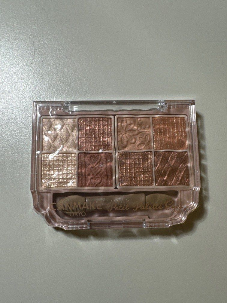 日本 CANMAKE 最新奇蹟美 8色眼影盤 八色眼影盤 小巧眼影調色盤 眼影盤 新色04, 香水、美妝、保養, 臉部彩妝、保養與清潔, 化妝品在旋轉拍賣