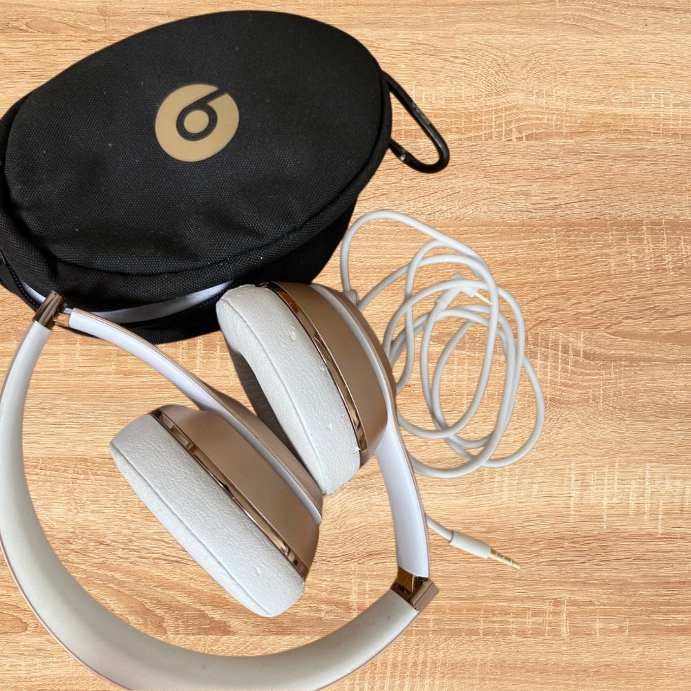 Beats Solo 2 Gold, Audio, Headphones & Headsets on Carousell