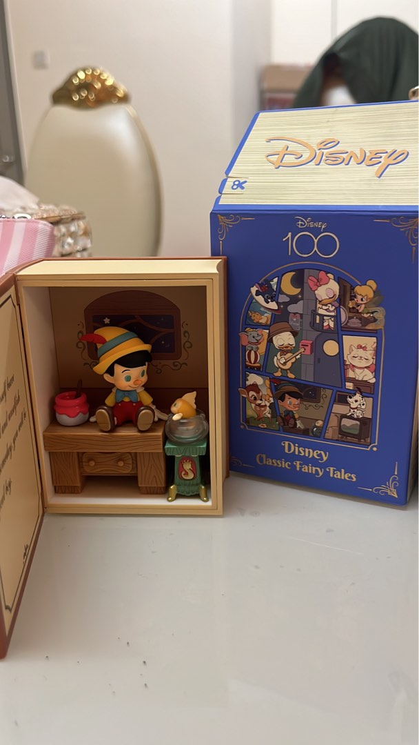 Blink box disney 100 pinoy, Hobbies & Toys, Toys & Games on Carousell