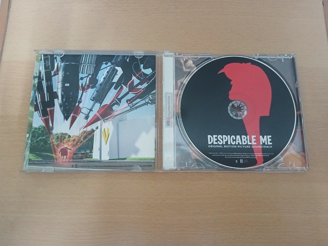 CD - Despicable Me: Original Motion Picture Soundtrack, Hobbies & Toys ...