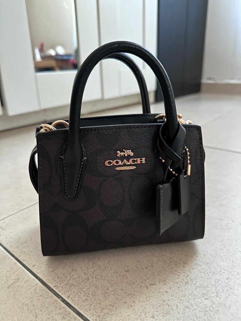 Coach mini andrea, Women's Fashion, Bags & Wallets, Cross-body Bags on ...