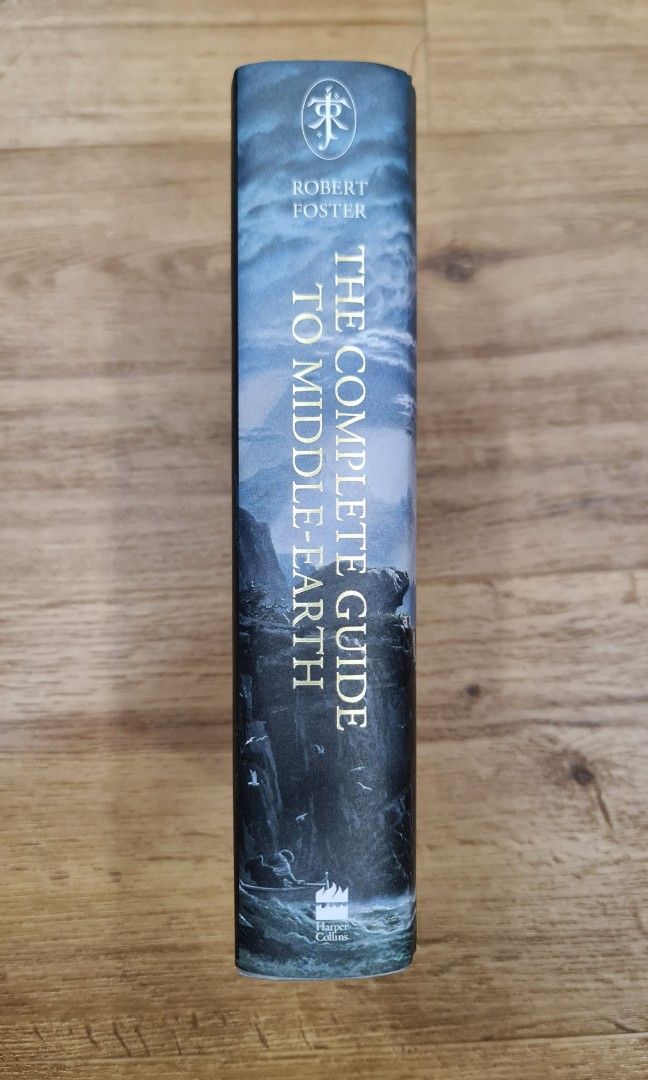 Complete guide to Middle Earth Lord of the rings, Hobbies & Toys, Books ...