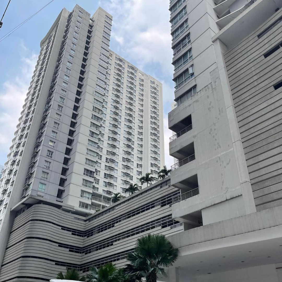 Condominium For Sale UNIT 901 @ 9TH FLOOR W/ BALCONY, AVIDA TOWERS ...