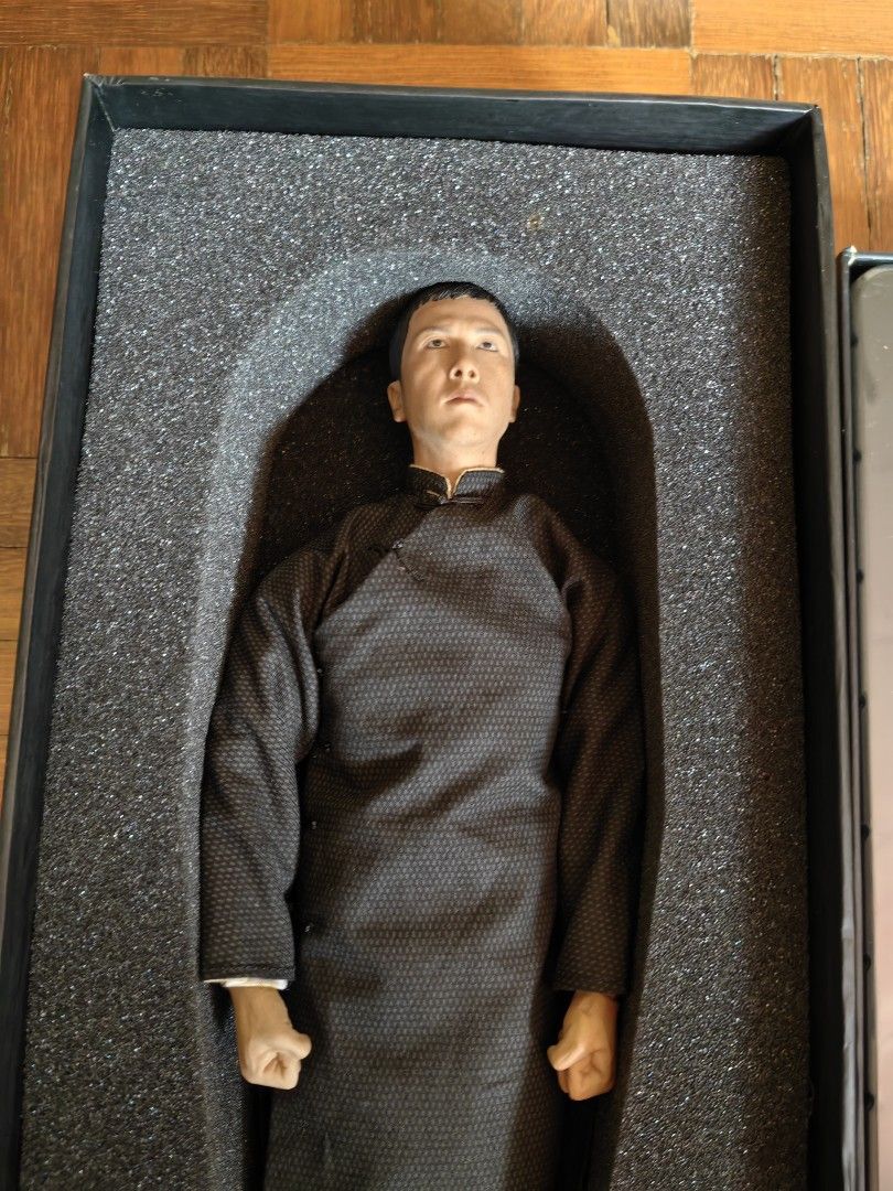 Enterbay Real Masterpiece - IP MAN, Hobbies & Toys, Toys & Games on ...