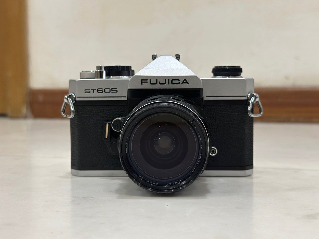 Fujica ST605 Vintage Film Camera with Super Multi Coated TAKUMAR 28mm F ...