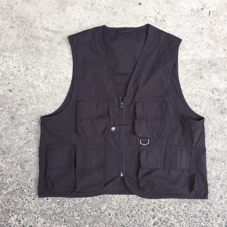 GU Utility Vest **black, Men's Fashion, Coats, Jackets and Outerwear on ...