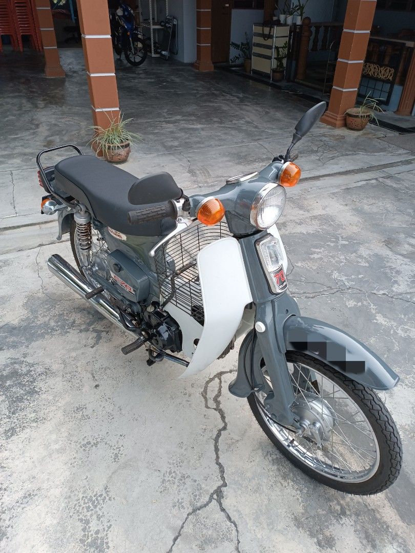 Honda bulat C70 1972 vintage motorcycle, Motorbikes on Carousell