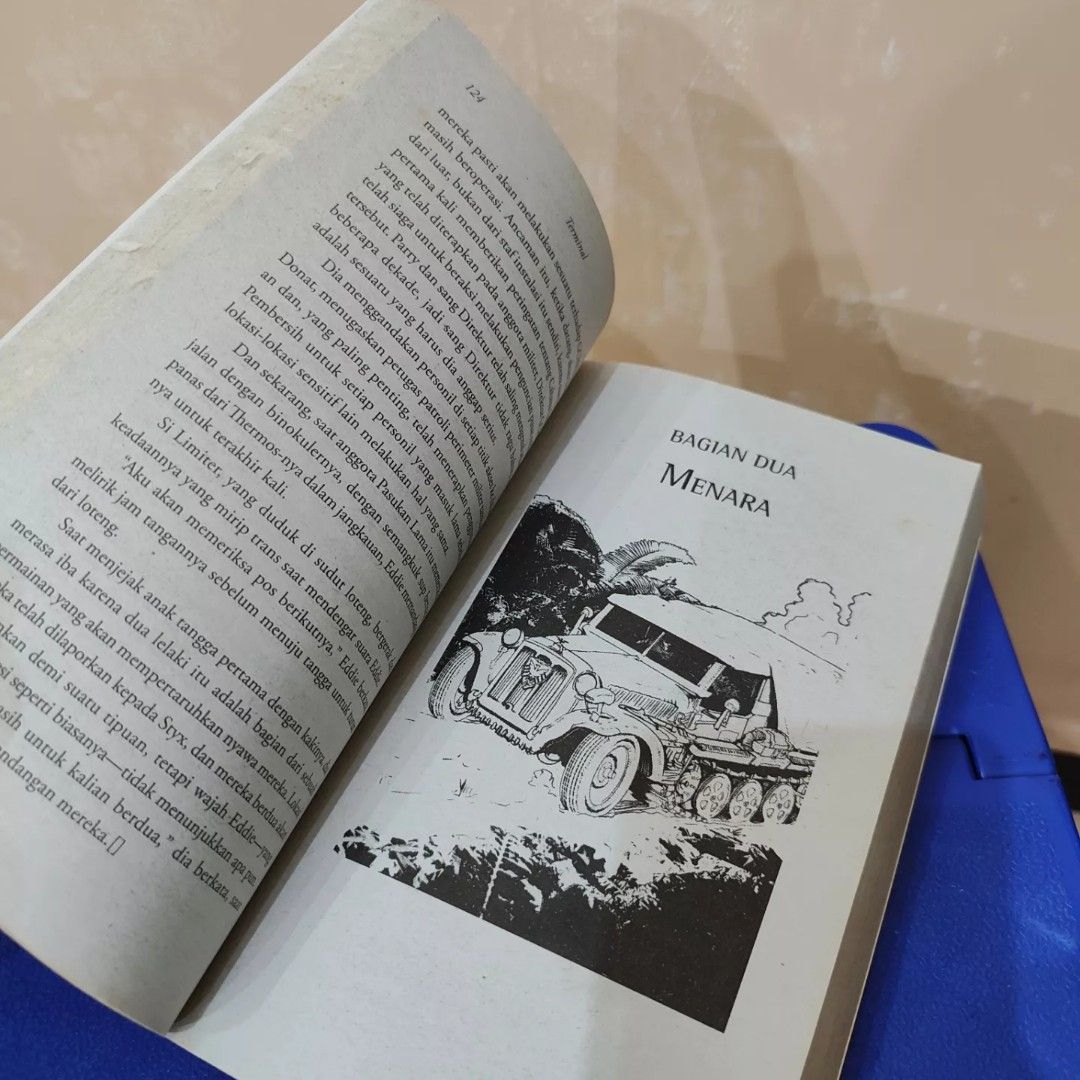 Novel Original Spiral Tunnels 5 ori preloved fantasi bekas fiksi ...