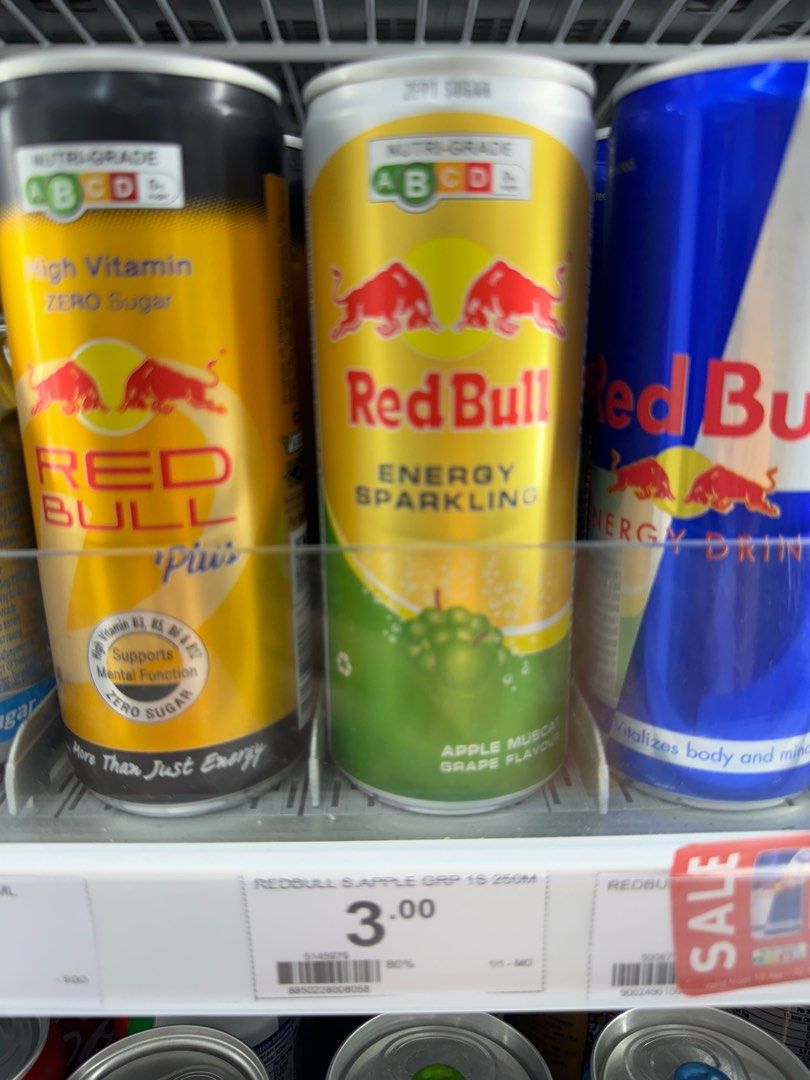 REDBULL carton 24 cans sparkling apple muscat grape can drinks, Food ...