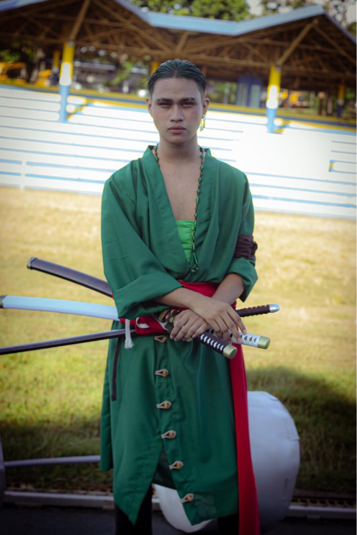 RORONOA ZORO COSPLAY COSTUME SET (SWORDS NOT INCLUDED), Women's Fashion ...