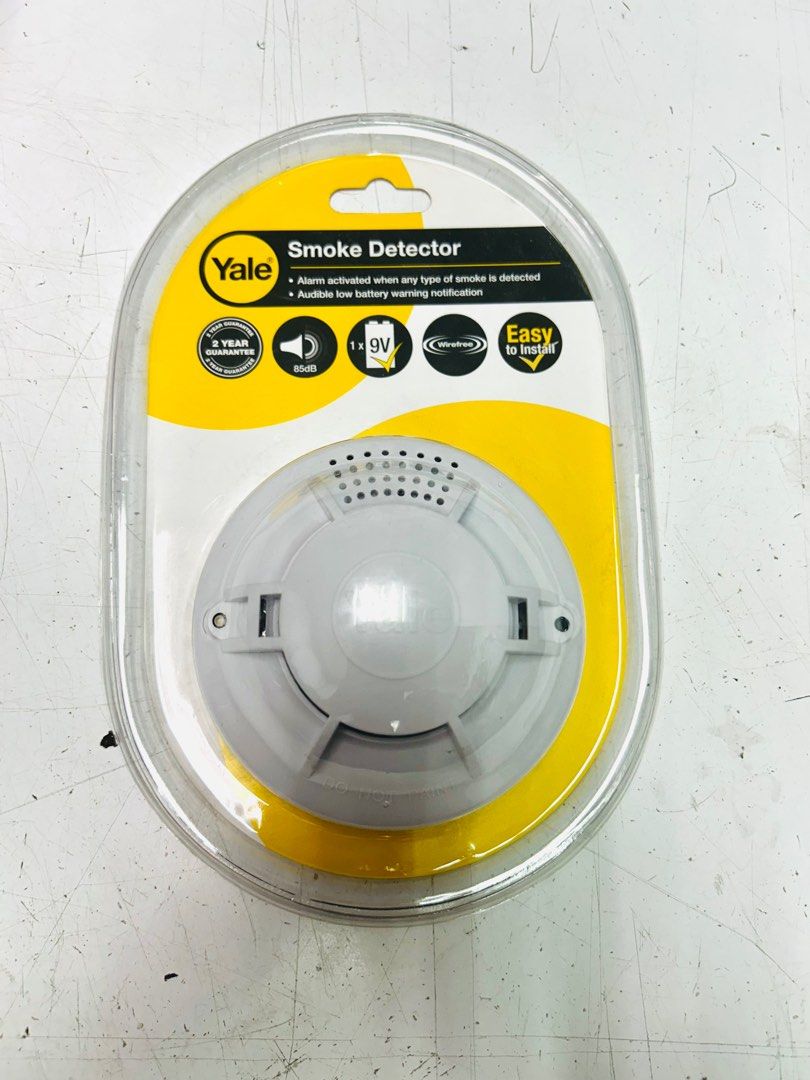 Yale Smoke Detector, Furniture & Home Living, Security & Locks, Other Security Devices on Carousell