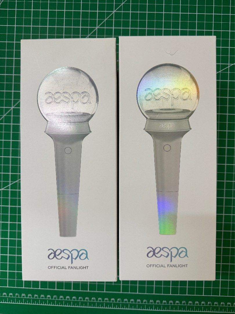 aespa light stick, 興趣及遊戲, 收藏品及紀念品, 韓流 - Carousell