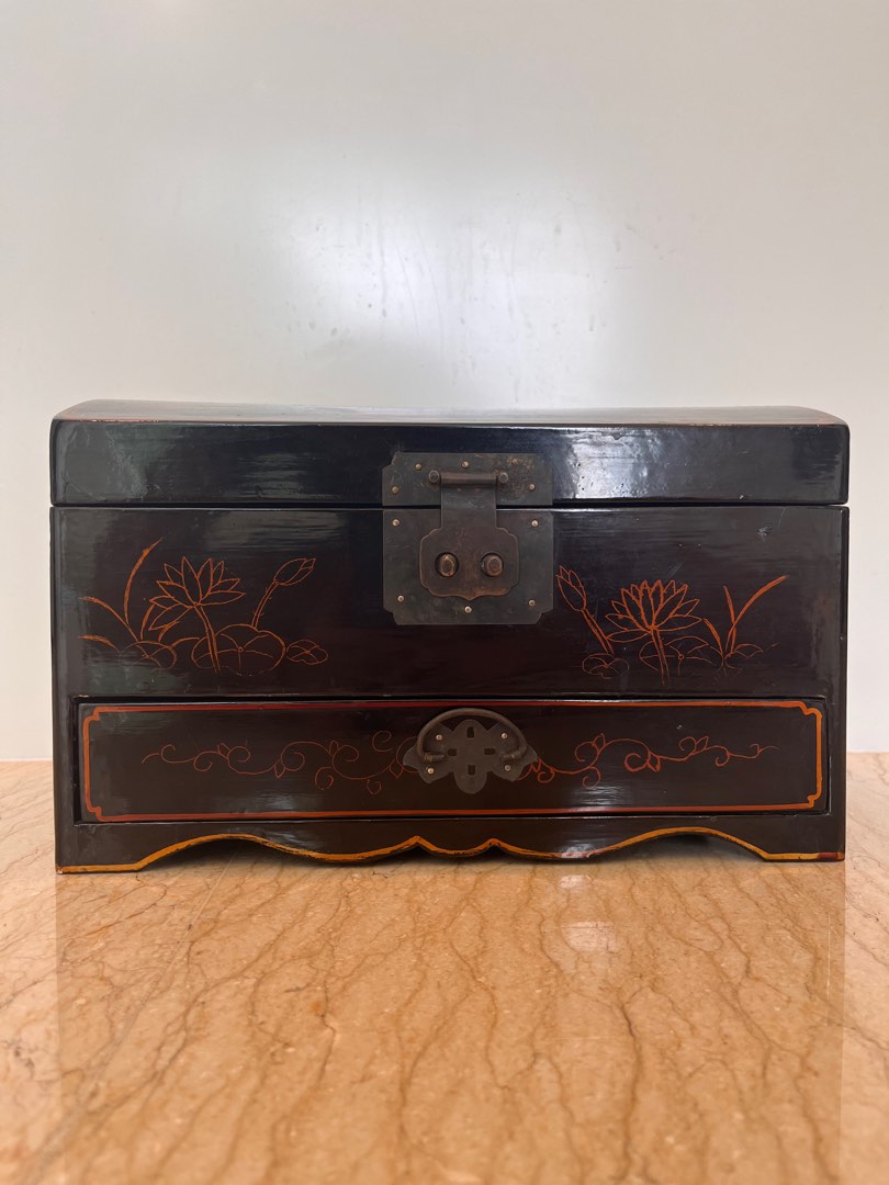Antique Chinese Wooden Box, Hobbies & Toys, Collectibles & Memorabilia ...