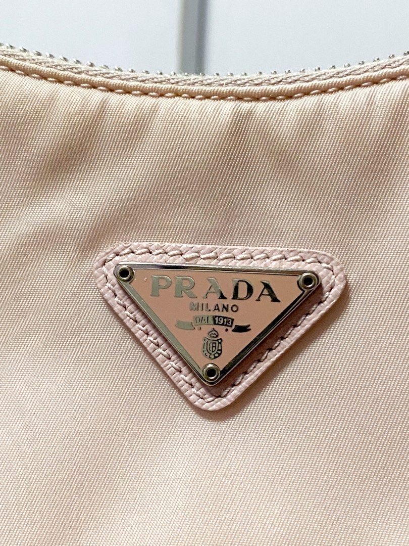 AUTHENTIC Prada Nylon Baby Pink Re Edition with Saffiano Leather Handle ...