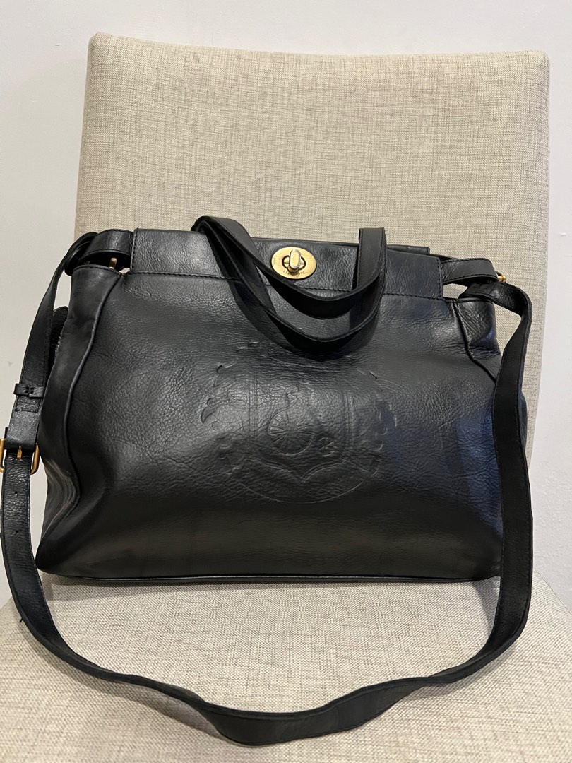 Beanpole Two way Peekaboo design bag, Luxury, Bags & Wallets on Carousell