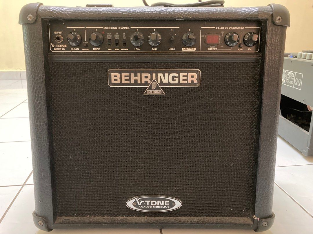 Behringer V-tone GMX110 analog modeling guitar amp, Hobbies & Toys, Music & Media, Musical ...