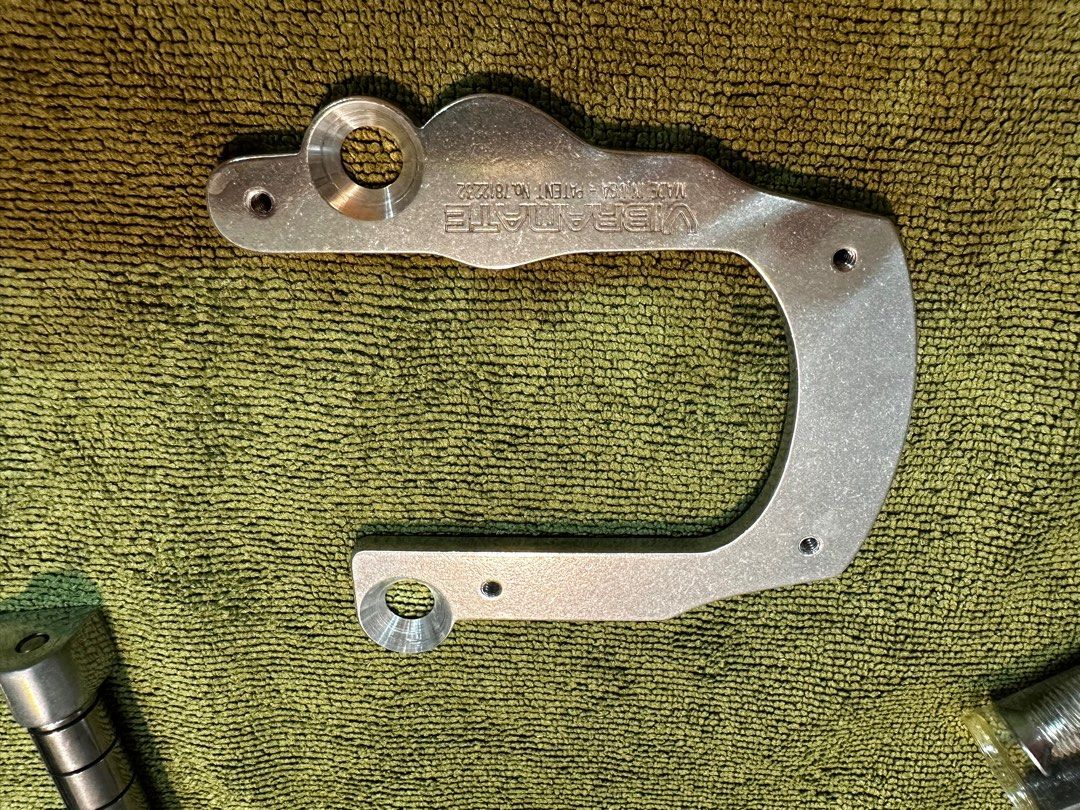 Bigsby B5 bridge with Vibramate & Callaham parts, Hobbies & Toys, Music ...