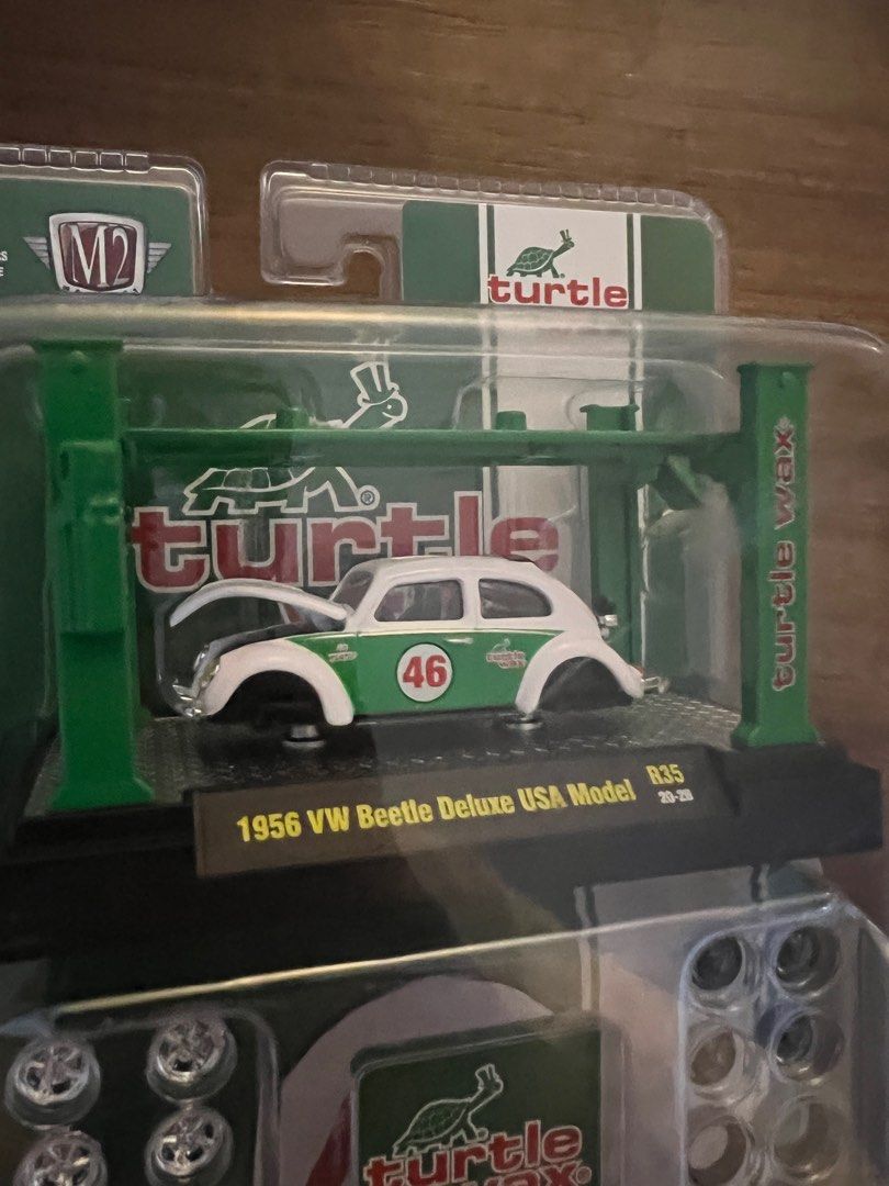 Diecast M2 Volkswagen Beetle Turtle Wax Limited Edition 1:64 Opening ...