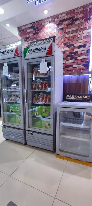 FABRIANO UPRIGHT CHILLER, TV & Home Appliances, Kitchen Appliances ...