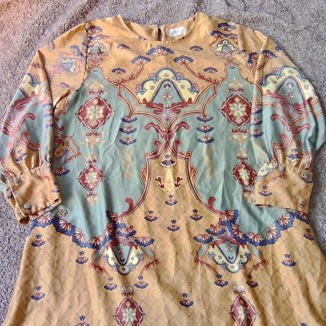 Geulis Raya Series Limited Edition Dress, Fesyen Wanita, Pakaian Wanita ...