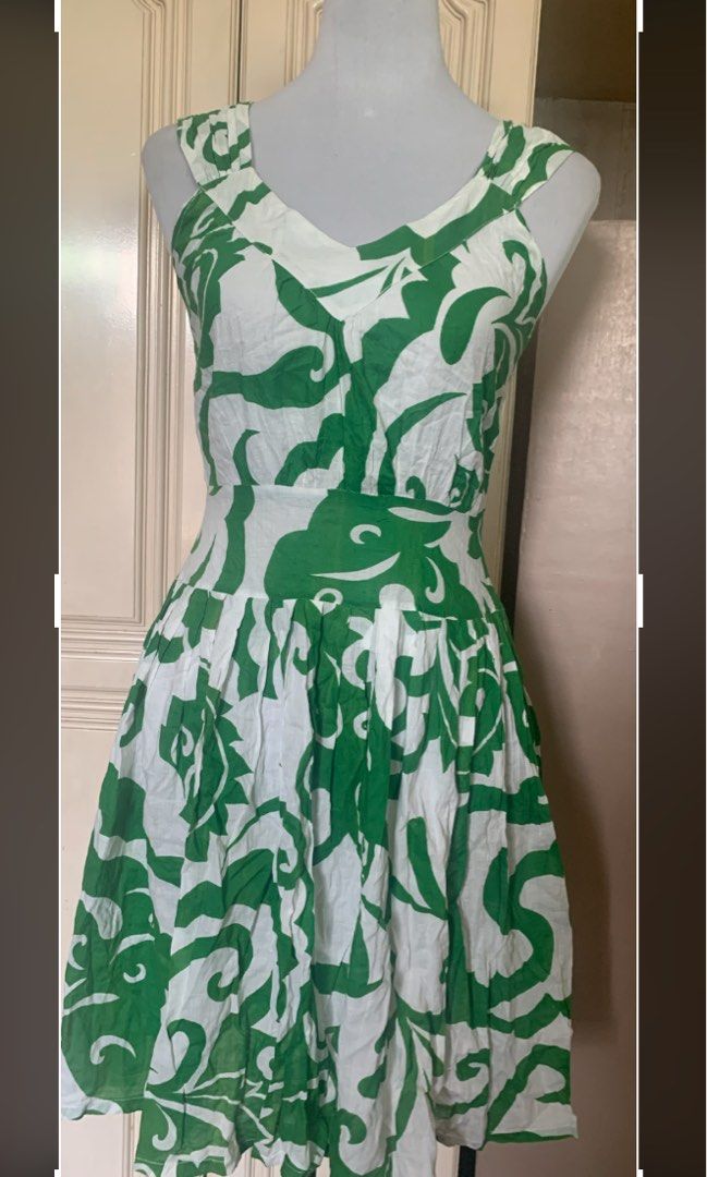 Green summer Dress, Women's Fashion, Dresses & Sets, Dresses on Carousell