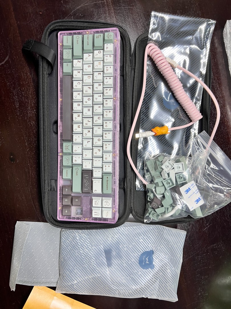 Ikki Aurora68 R2 x Winter Breath, Computers & Tech, Parts & Accessories ...