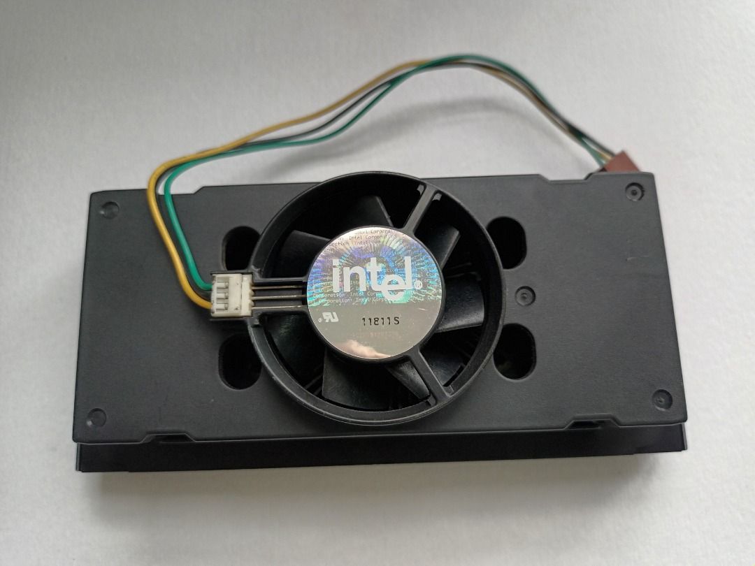 Intel Pentium II (奔騰II) 處理器350 MHz 512K 快取記憶體, 電腦＆科技, 桌上電腦 - Carousell