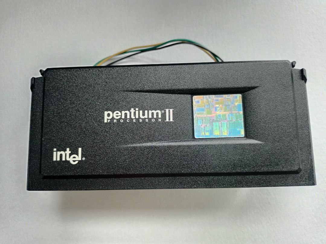 Intel Pentium II (奔騰II) 處理器350 MHz 512K 快取記憶體, 電腦＆科技, 桌上電腦 - Carousell