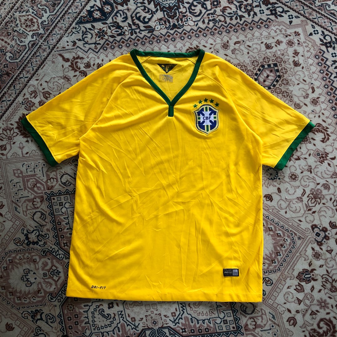 Jersey brazil, Olah Raga, Baju Olahraga di Carousell