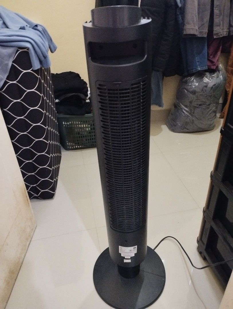 Kipas angin tower air conditioner, Elektronik, Lainnya di Carousell