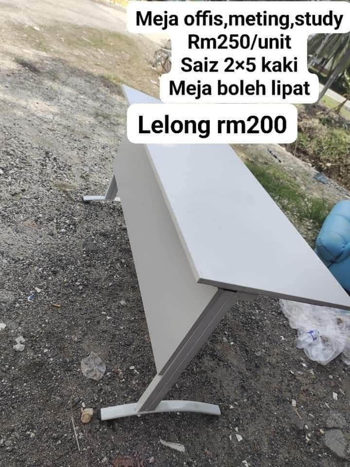 Meja study, Furniture & Home Living, Furniture, Tables & Sets on Carousell