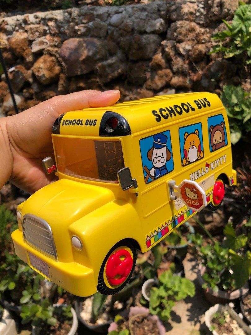 SANRIO HELLO KITTY SCHOOL BUS TOY, Hobbies & Toys, Toys & Games on ...