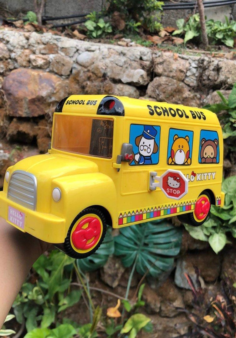 SANRIO HELLO KITTY SCHOOL BUS TOY, Hobbies & Toys, Toys & Games on ...