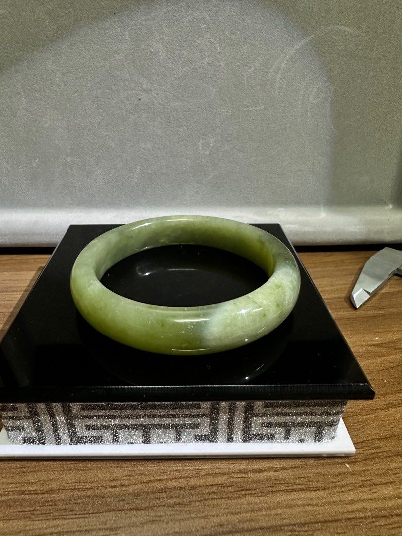 Serpentine Jade Bangle, Women's Fashion, Jewelry & Organisers ...