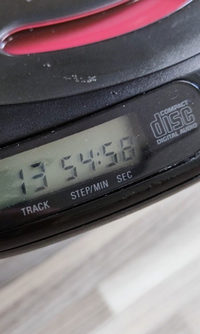 Sony CD Discman D-141 Portable Audio Music Player Vintage Retro Walkman ...