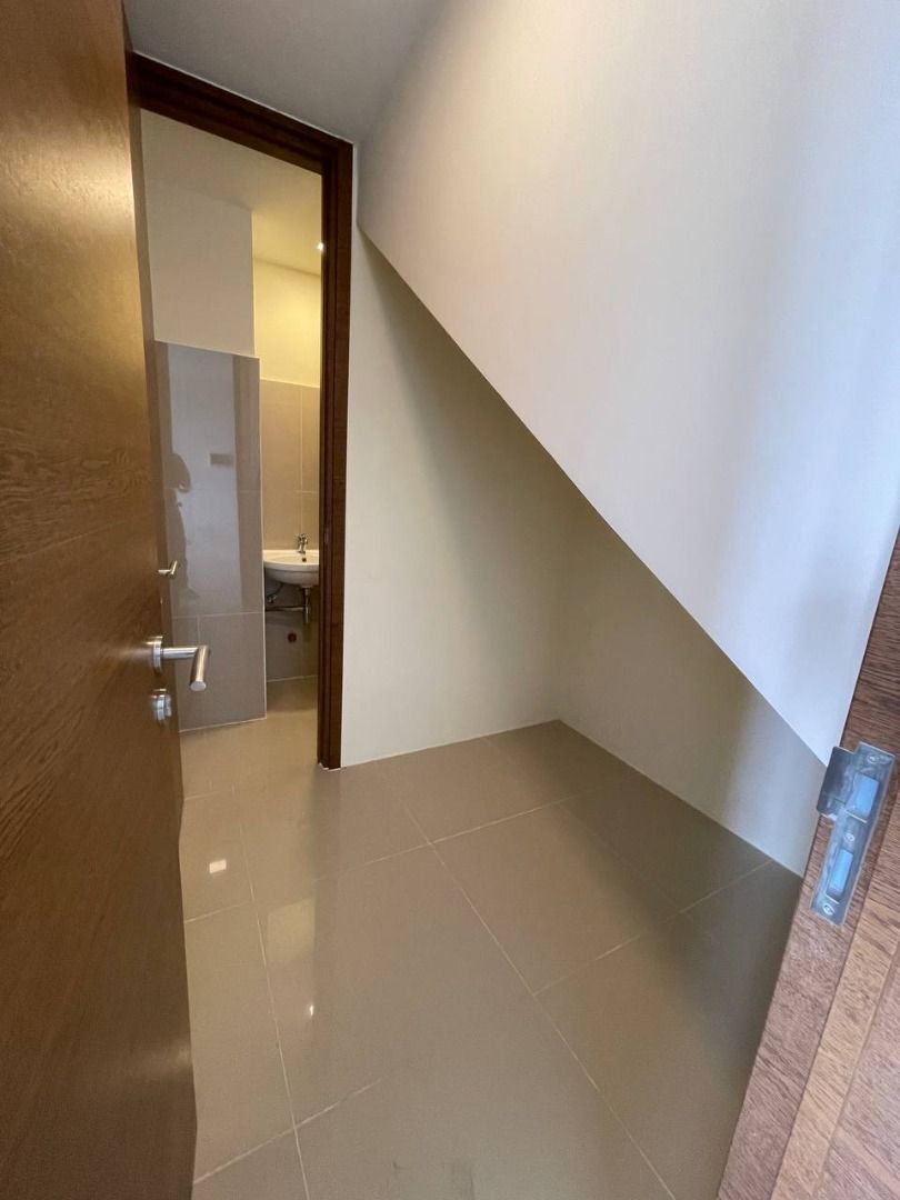 RARE RENTAL IN FRONT OF XAVIER SCHOOL 2 BR Loft at 81 Xavier Residences ...