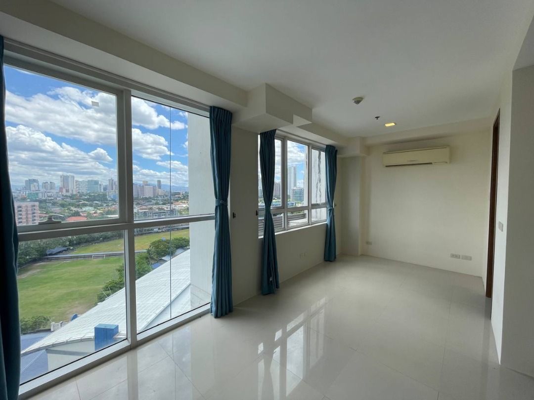 RARE RENTAL IN FRONT OF XAVIER SCHOOL 2 BR Loft at 81 Xavier Residences ...