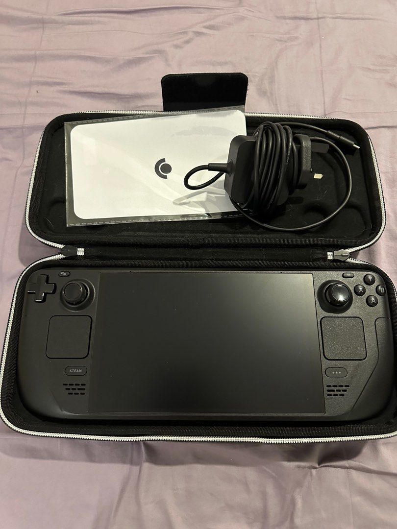 Steamdeck OLED 1TB, Video Gaming, Video Game Consoles, Others on Carousell