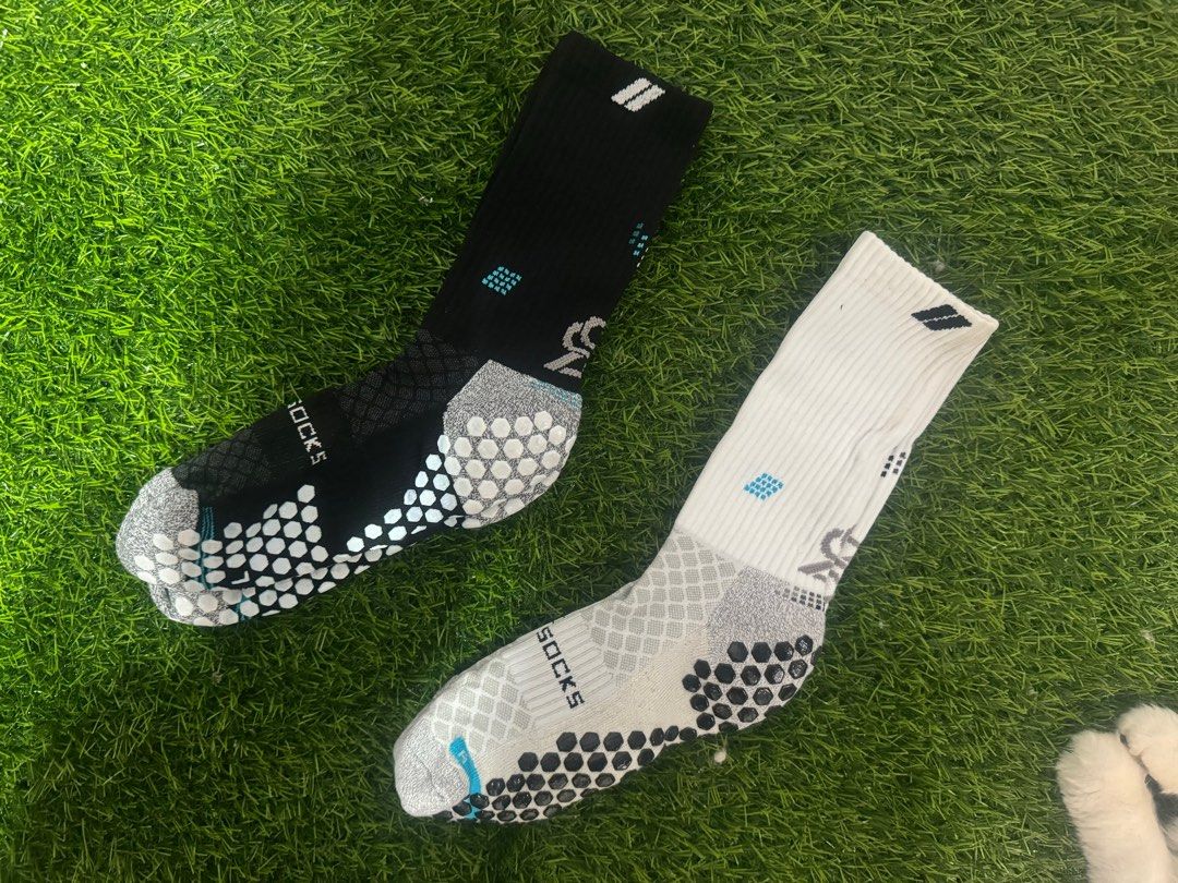 umbro grip socks
