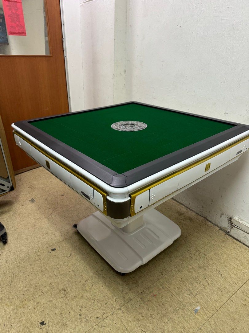 Auto mahjong table (2nd hand set), Hobbies & Toys, Toys & Games on ...