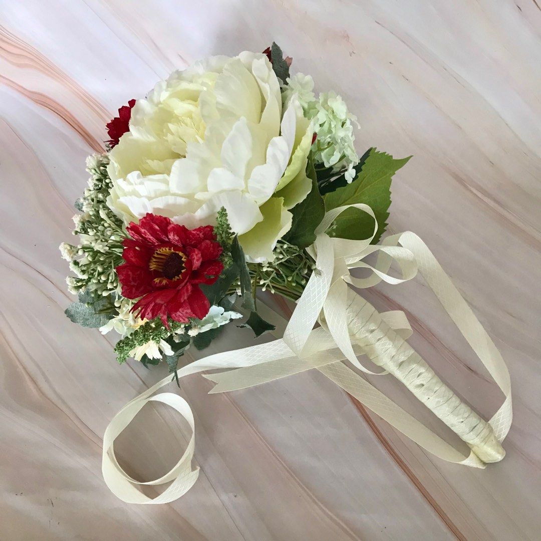 Bunga Tangan Artificial Pengantin & Tunang / hand bouquet, Furniture ...