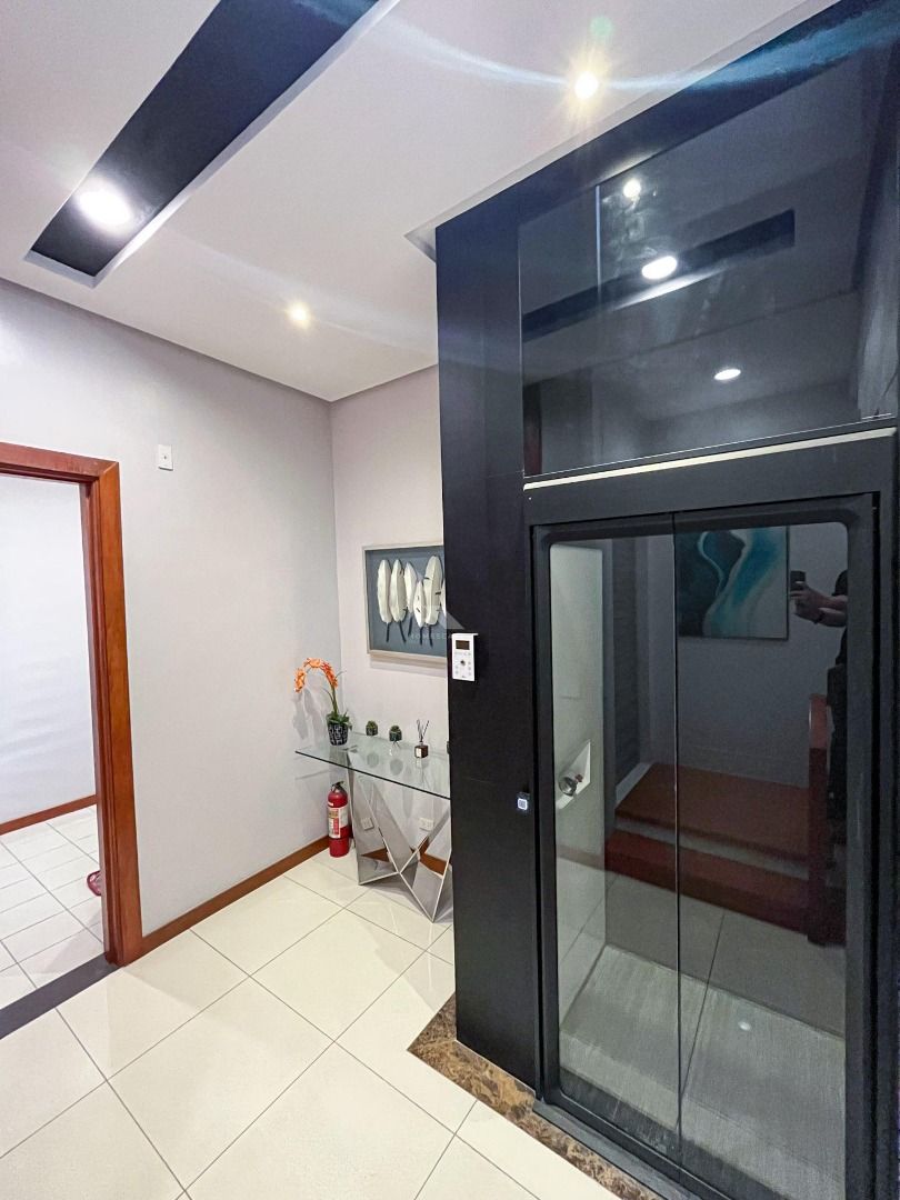Modern Townhouse in Quiapo -Recto Manila near FEU San Sebastian compare ...