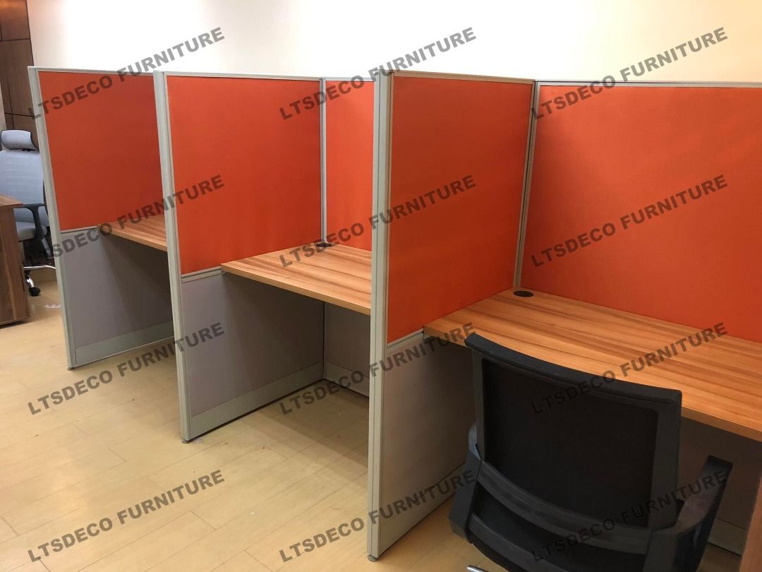 PRE MADE WORKSTATION CUBICLE TABLE / OFFICE FURNITURE / OFFICE ...