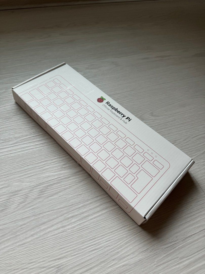 Raspberry Pi Official Keyboard & Hub, Computers & Tech, Parts ...