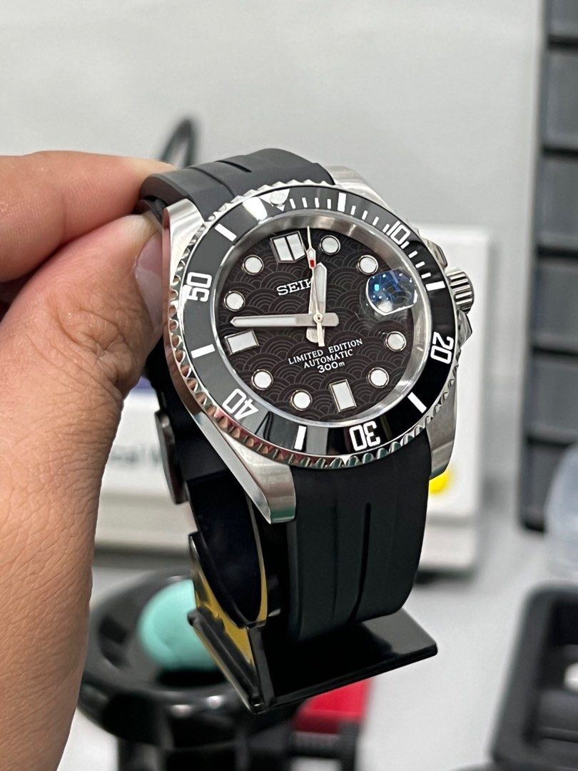 Seiko Mod - Submariner style (limited edition Seigaiha dial), Luxury, Watches on Carousell