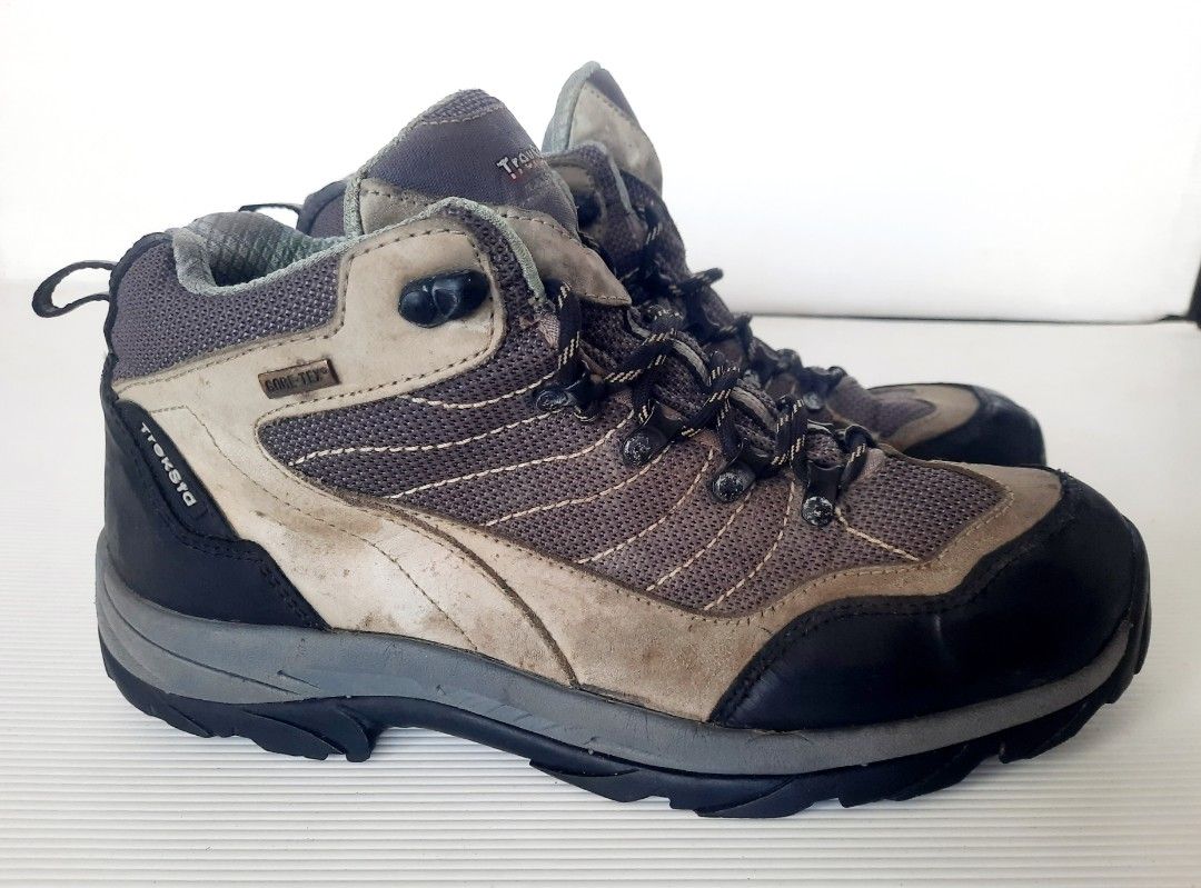 Sepatu Gunung Outdoor TrekSta GORE TEX size 43.5, Fesyen Pria, Sepatu ...